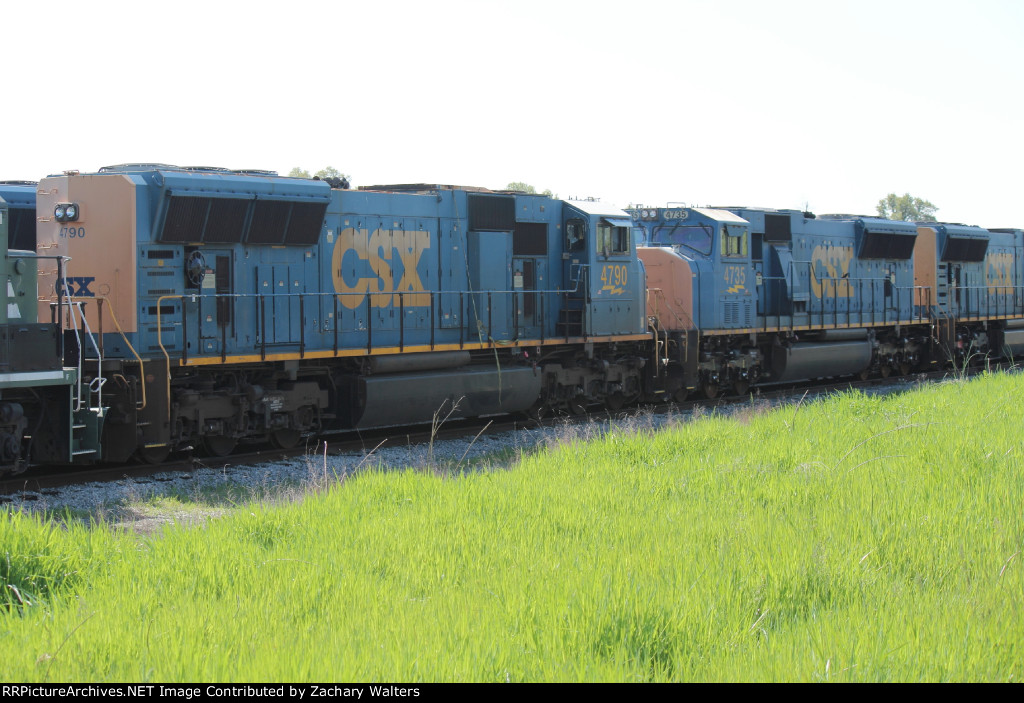 CSX 4790 4735